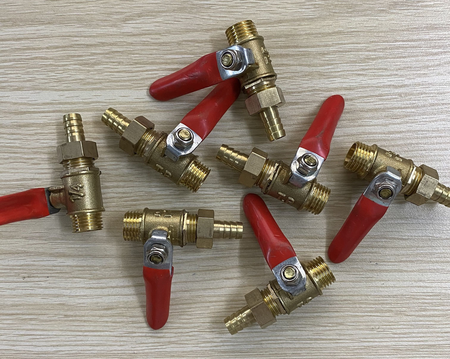 Van khóa máy nén khí Đây là một yếu tố không thể thiếu trong